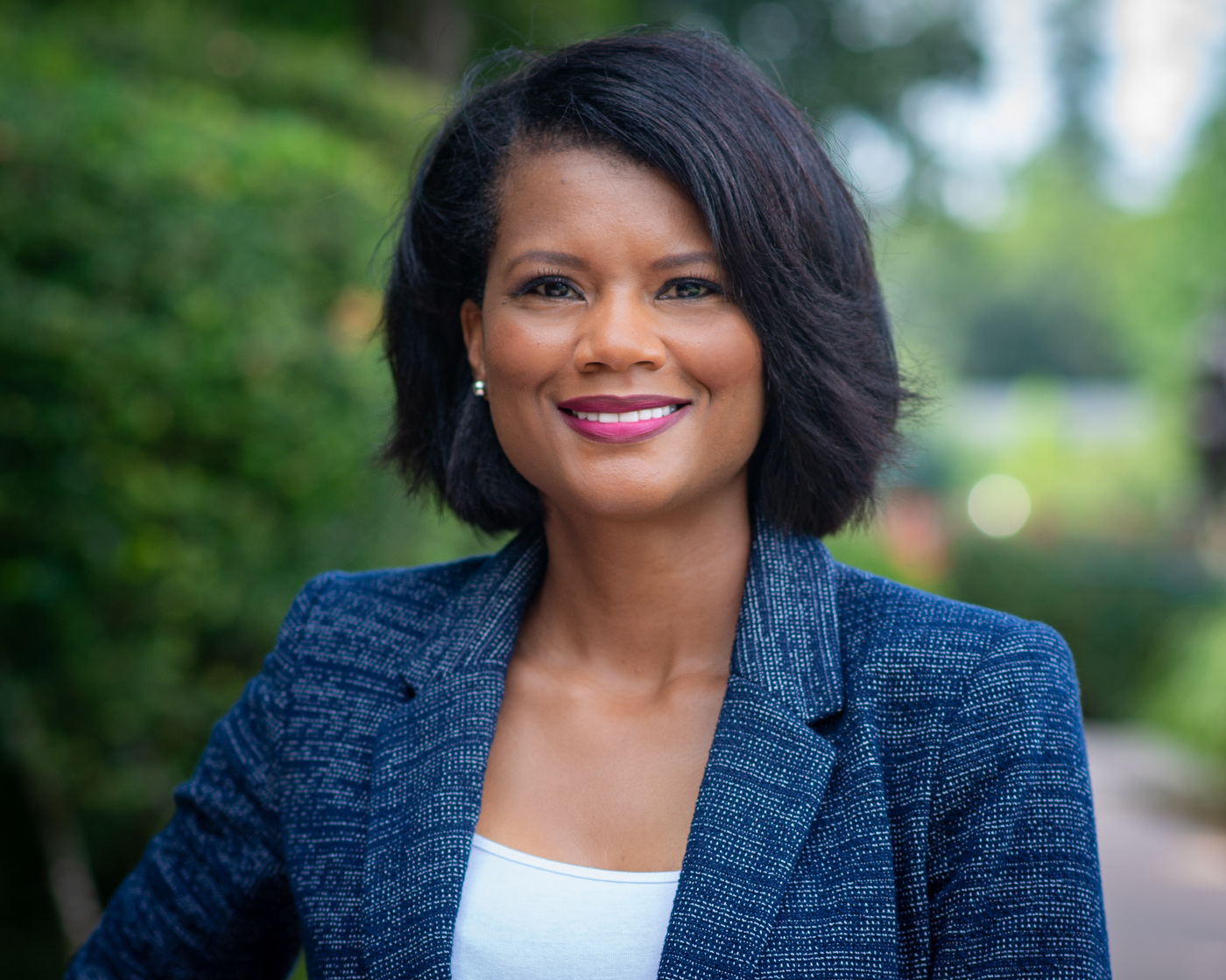THE WOODLANDS HEADSHOTS