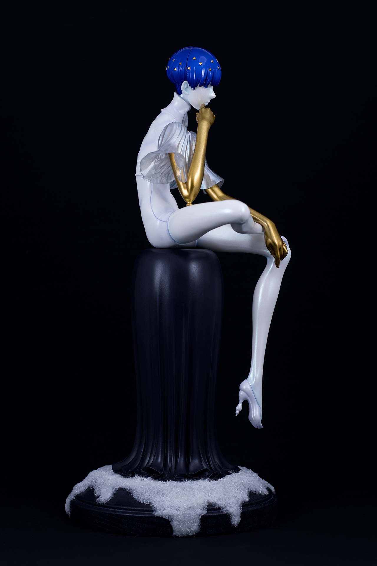 Houseki no Kuni - Phosphophyllite (Moon ver.)