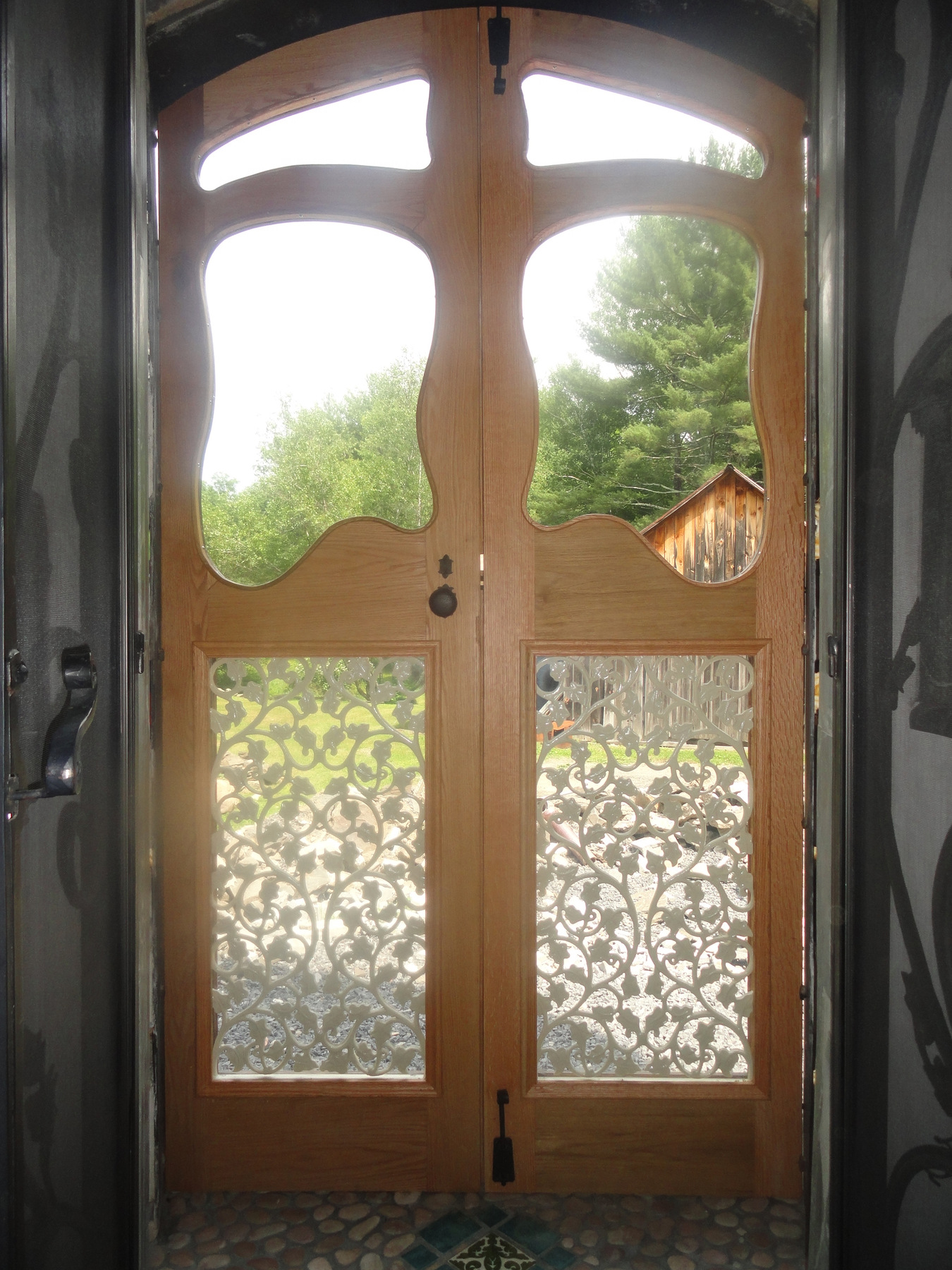 Theatre in the Round - Constant Design