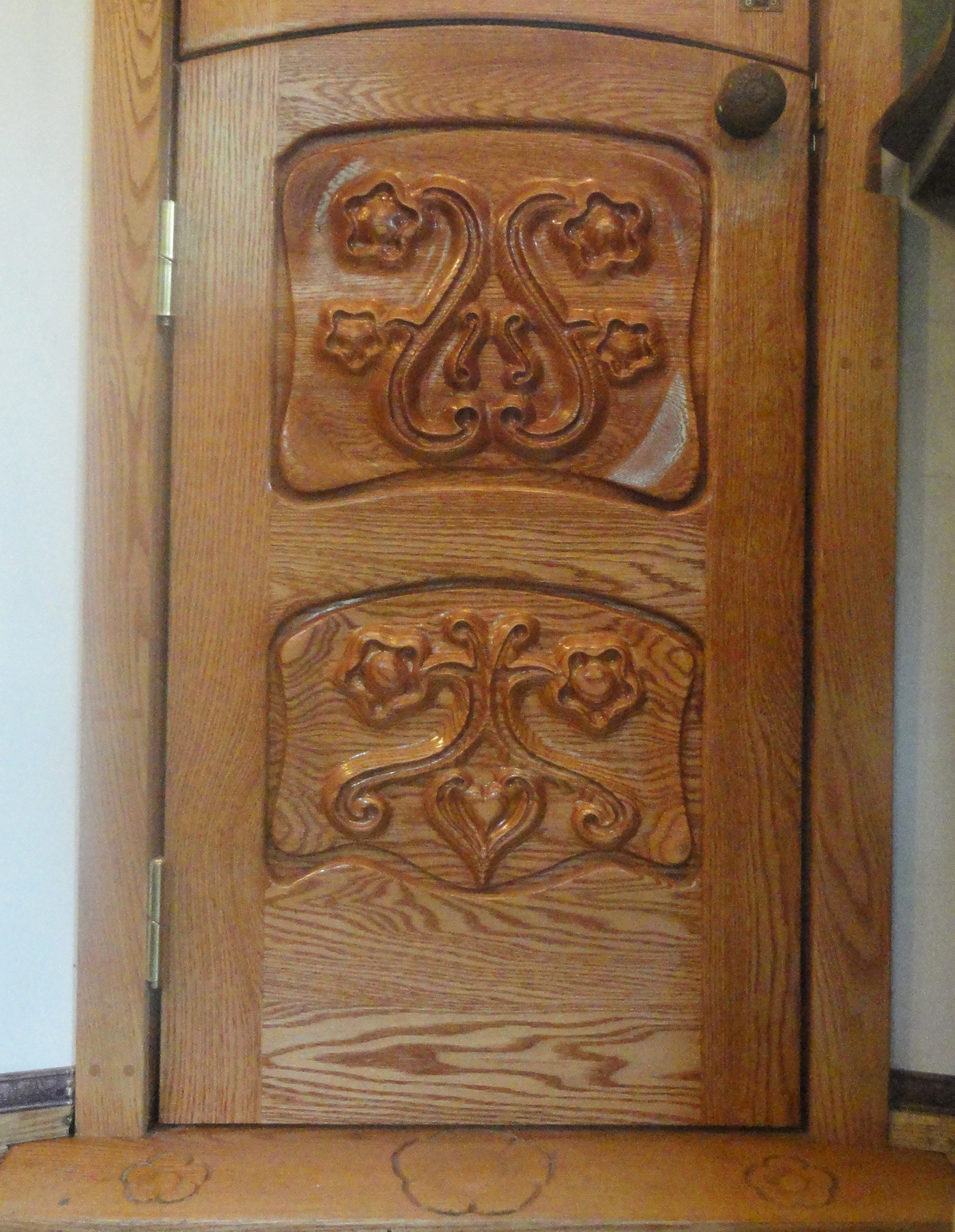 Theatre in the Round - Constant Design