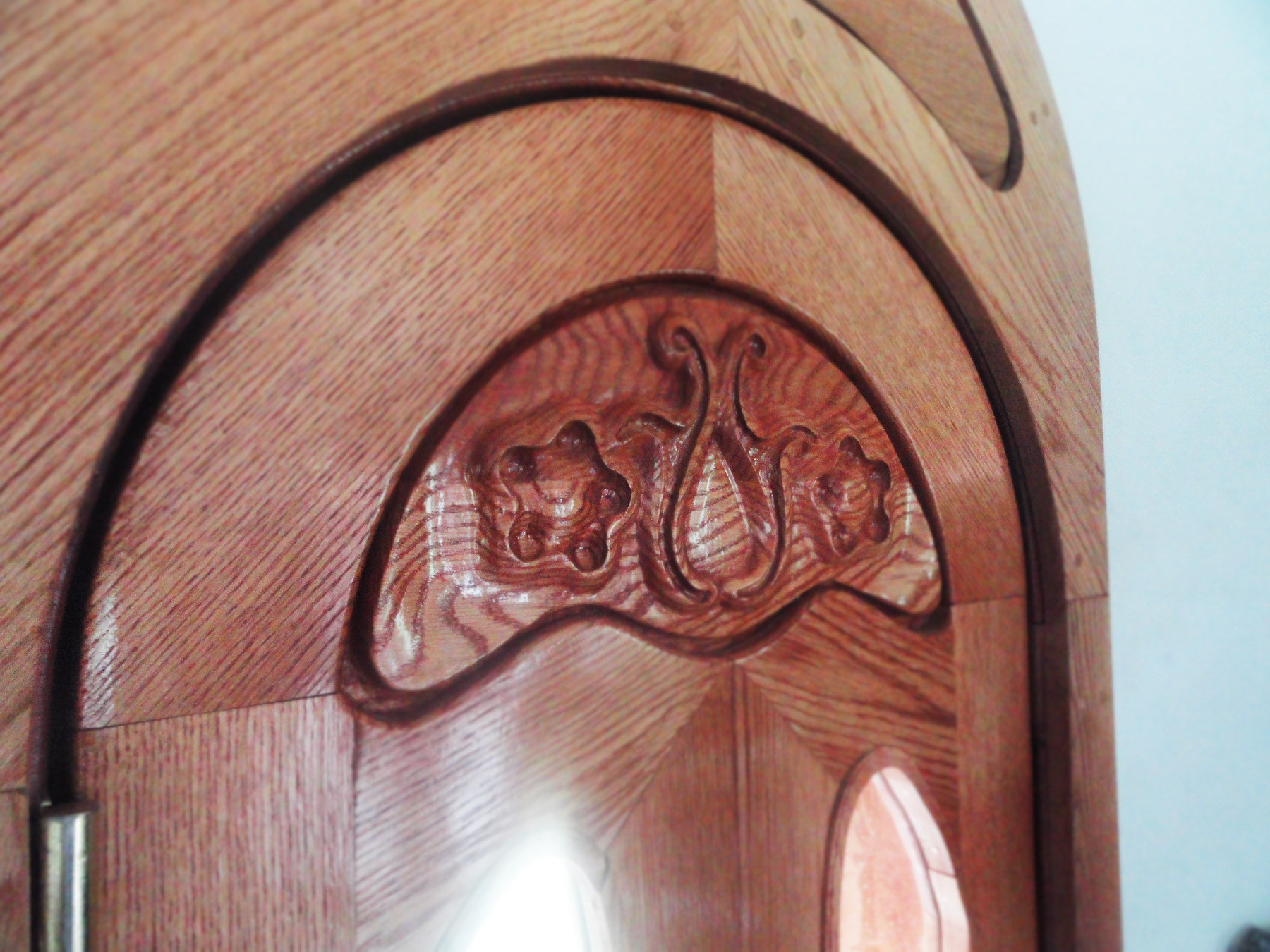 Theatre in the Round - Constant Design