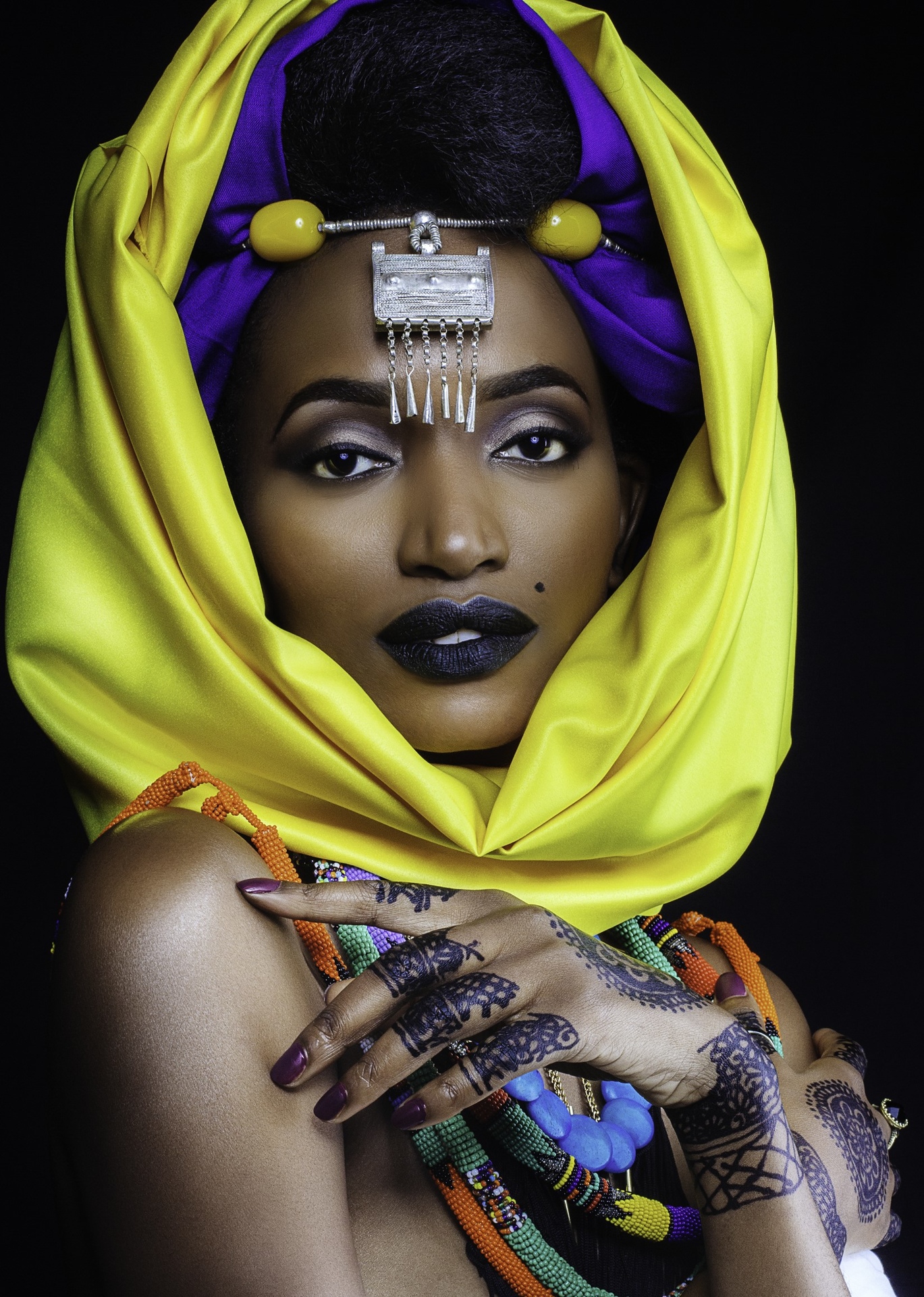 Elle Emmanuel Visual Tales