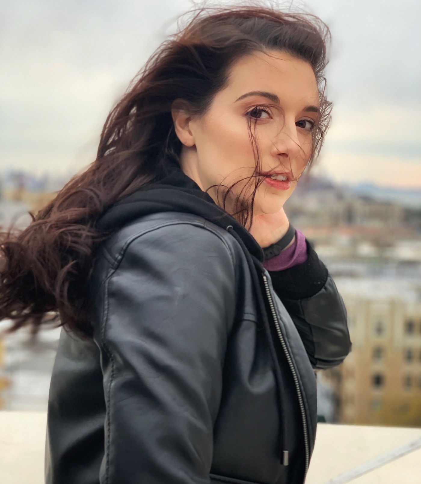 Nikki Machrone