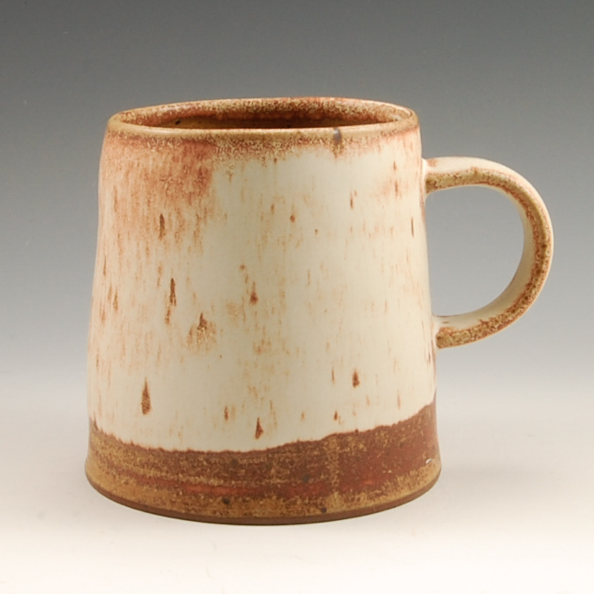 Lisa Bloom Pottery