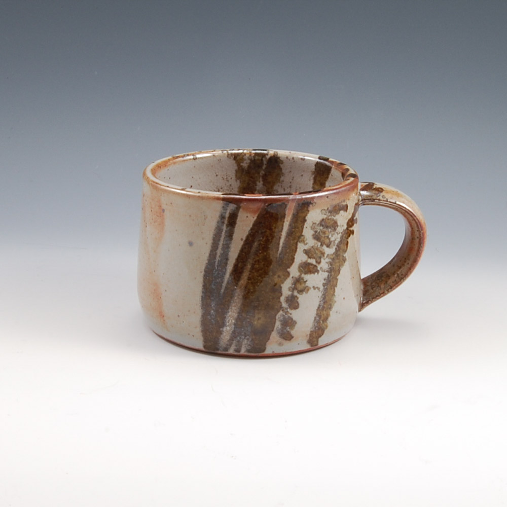 Lisa Bloom Pottery