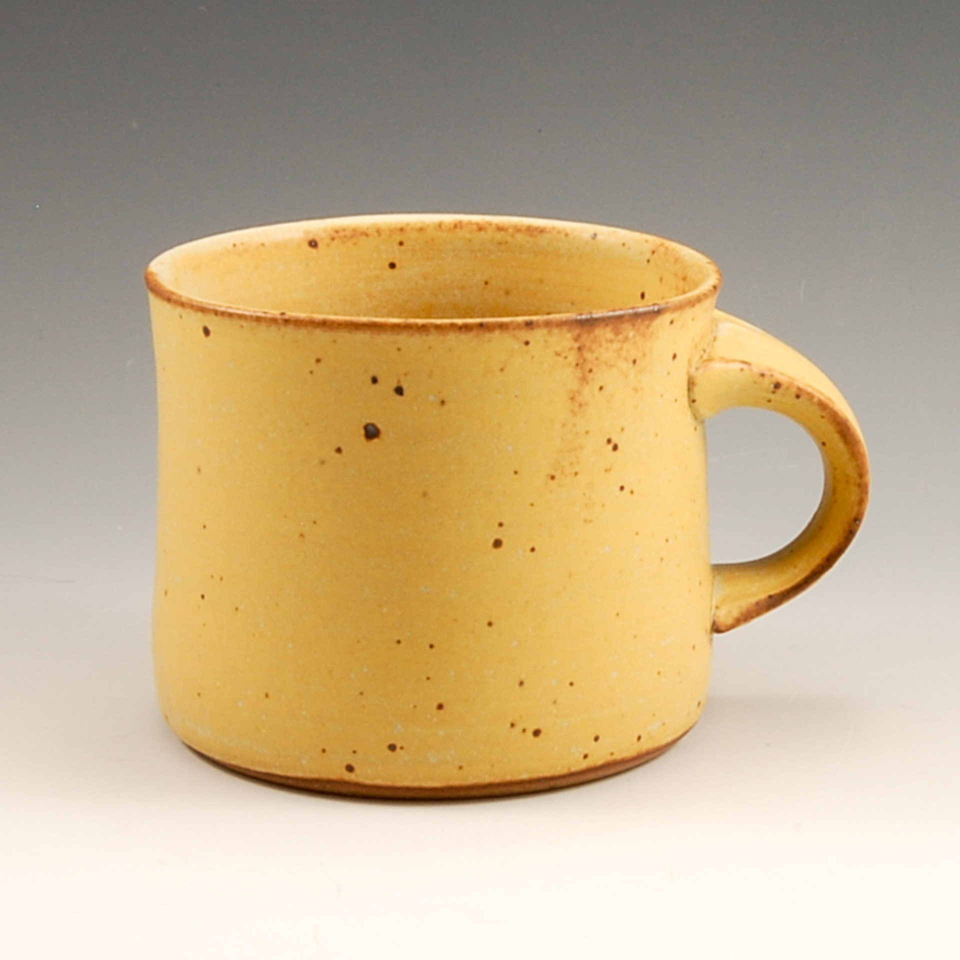 Lisa Bloom Pottery