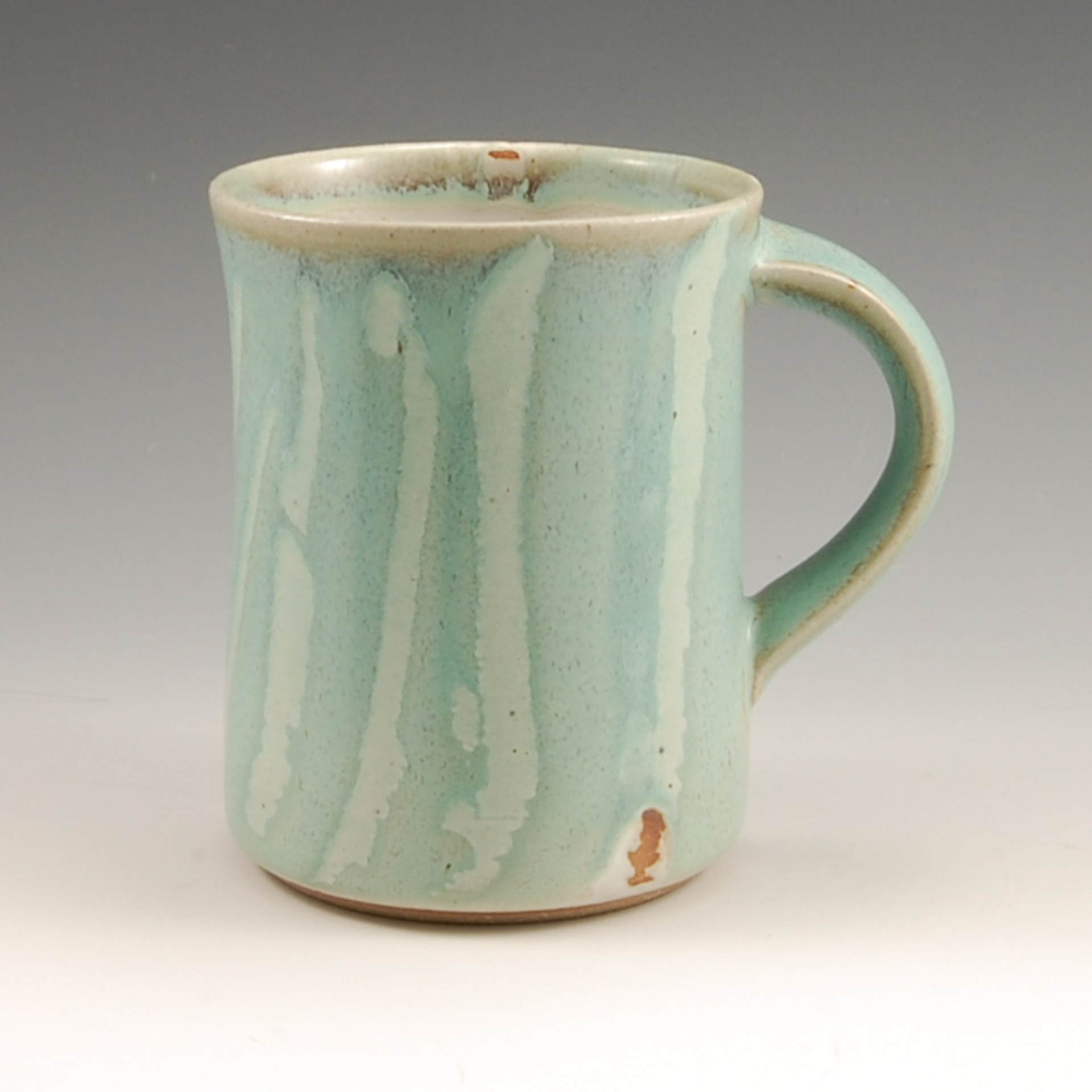 Lisa Bloom Pottery