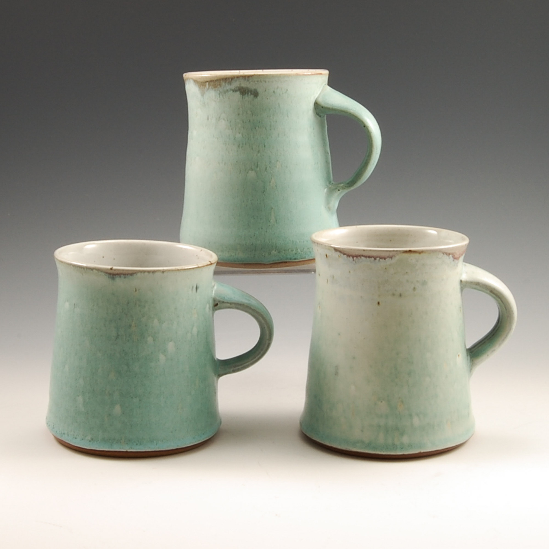 Lisa Bloom Pottery