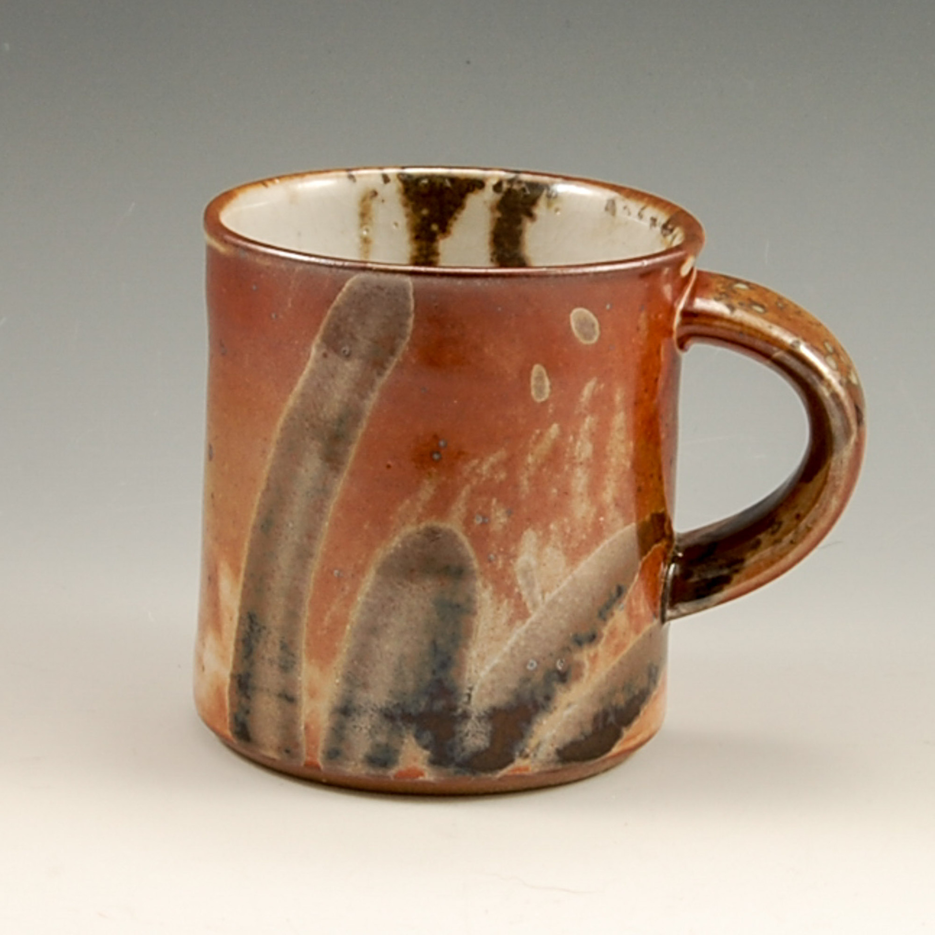Lisa Bloom Pottery